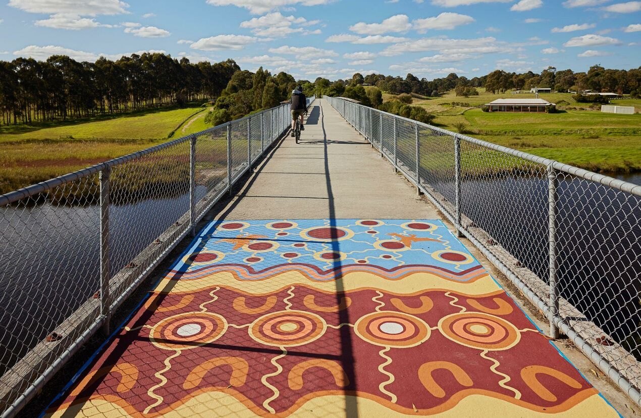 UNDER THE SURFACE: ART ALONG THE RAIL TRAIL | Visit Gippsland