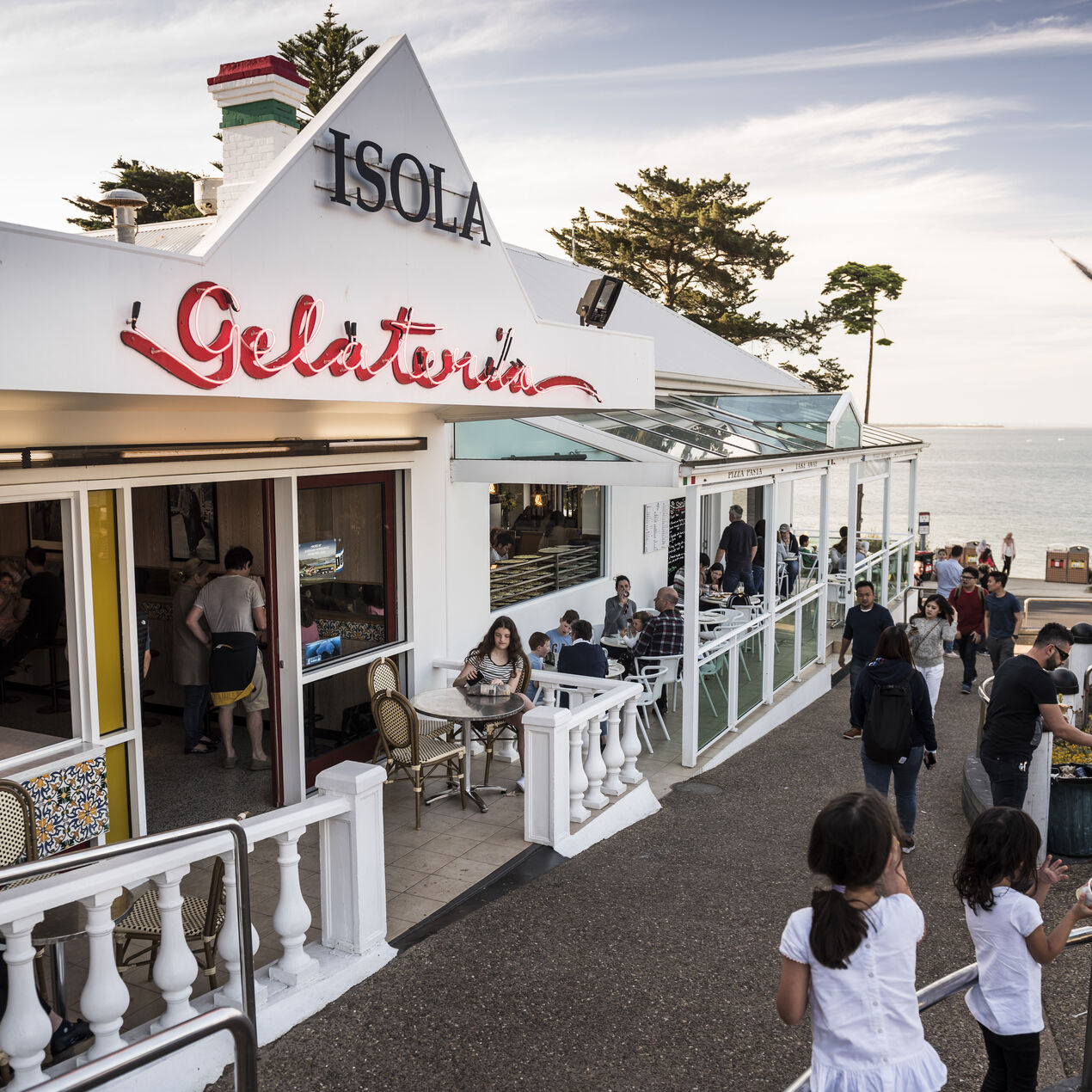 Cowes Travel Guide: Where to Eat, Stay and Play | Visit Gippsland