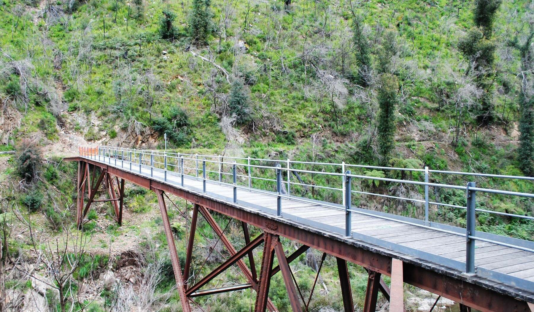 Poverty Point (Old Steel Bridge) Walk | Visit Gippsland